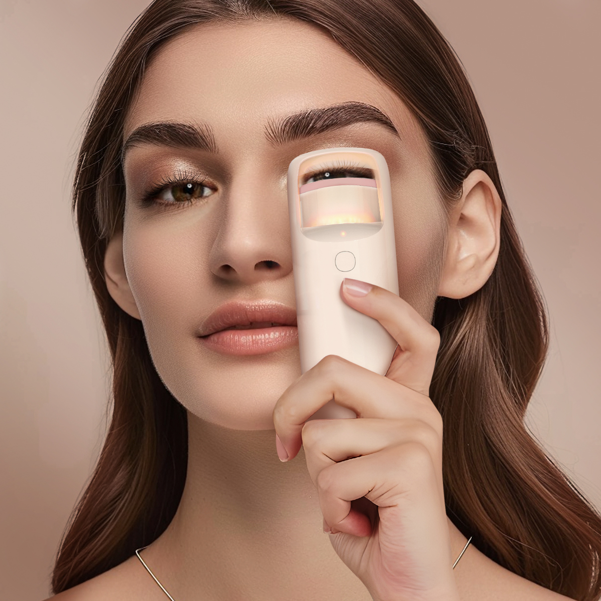 Heated Eyelash Curler 101: How to Use a Heated Eyelash Curler?